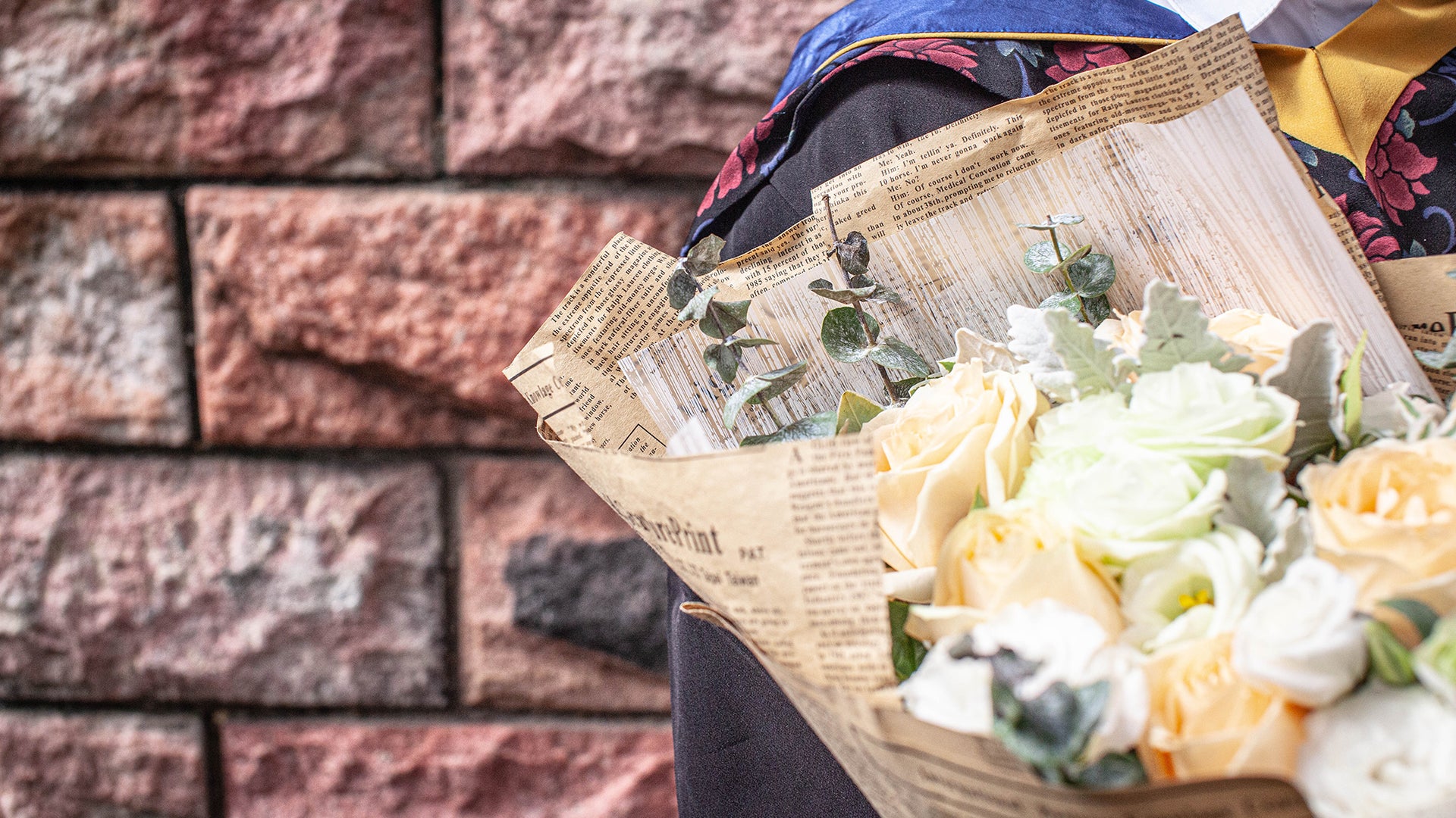 Tips Memilih Bunga untuk Wisuda: Wajib Tahu!